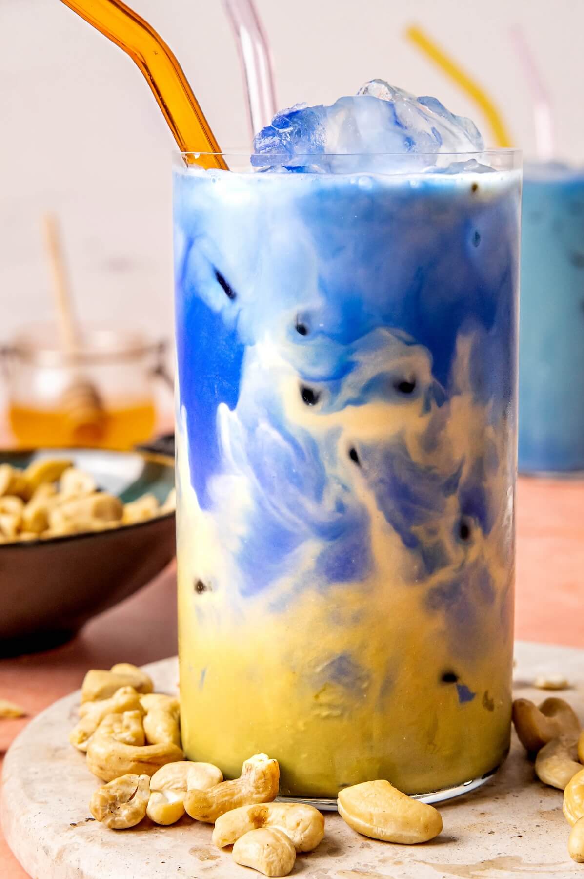 SPIRULINA ICED MATCHA LATTE WITH CASHEW MILK