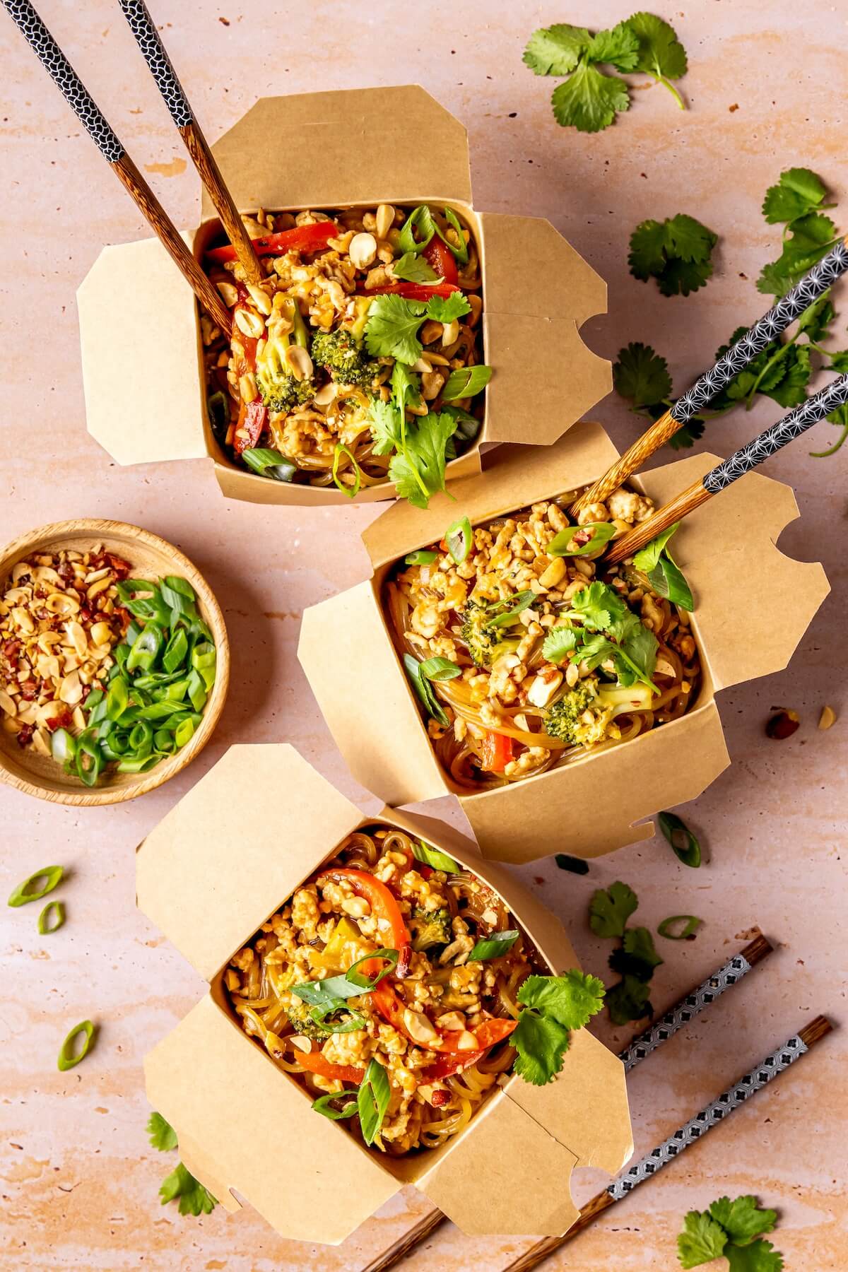 DAN DAN GLASS NOODLE STIR FRY