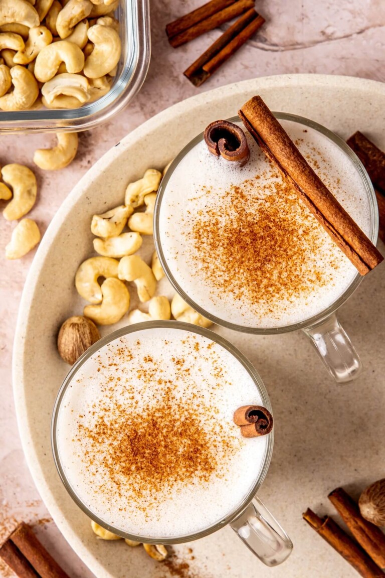 CREAMY DAIRY-FREE HOLIDAY NOG