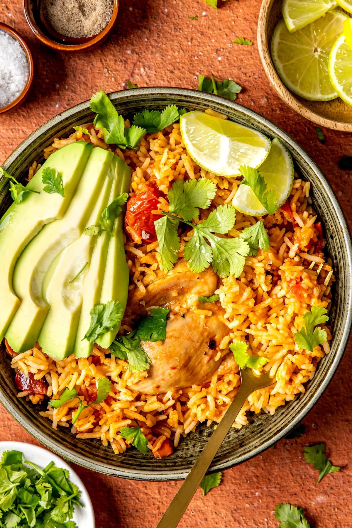 6-INGREDIENT ONE POT SOUTHWEST CHICKEN AND RICE