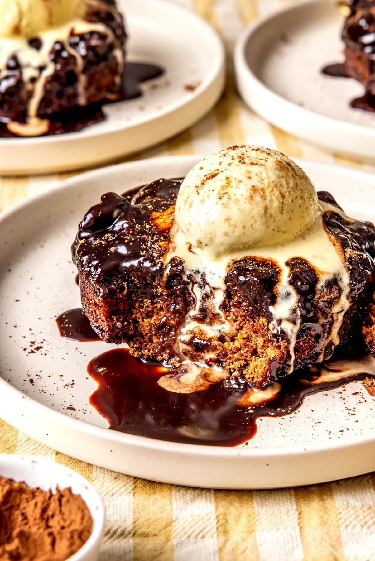 25 DELICIOUS EGGLESS DESSERT RECIPES